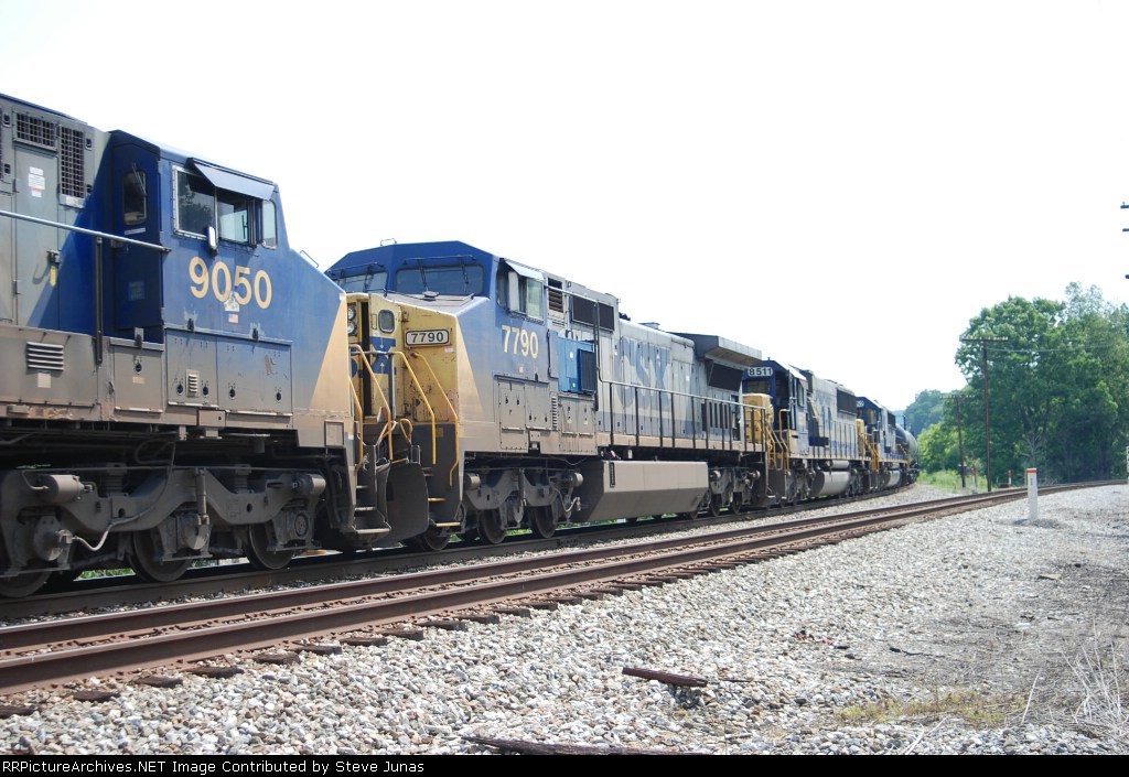 CSX 7790,8511